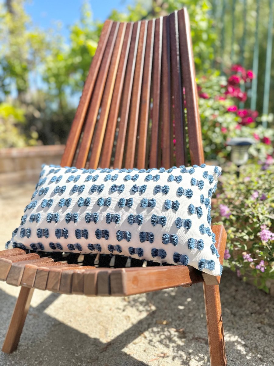 Fluffy outdoor pillow | CONCELLI DECOR